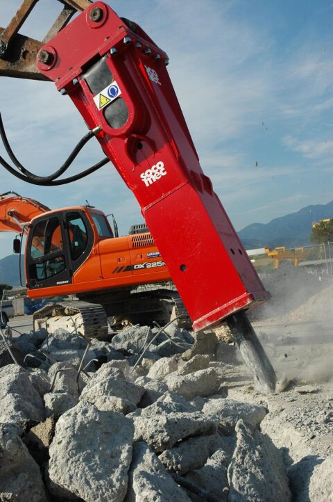 Most Frequently Asked Rock Breaker Questions - Contatore Engineering ... Most Frequently Asked Rock Breaker Questions - Contatore Engineering ...